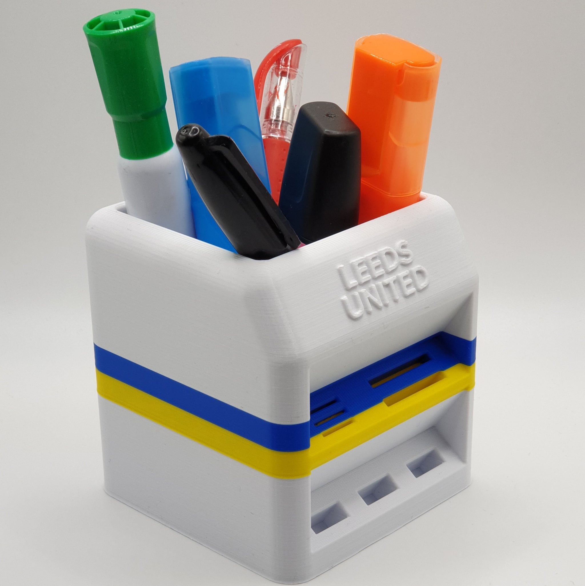 Leeds United Desk Tidy Pen Holder – The Creative Lily
